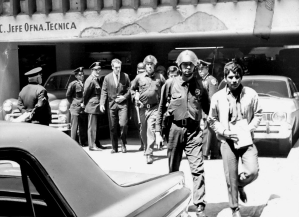 Movimiento Estudiantil De 1968 Y Centralidad De La Guerra Fría En México